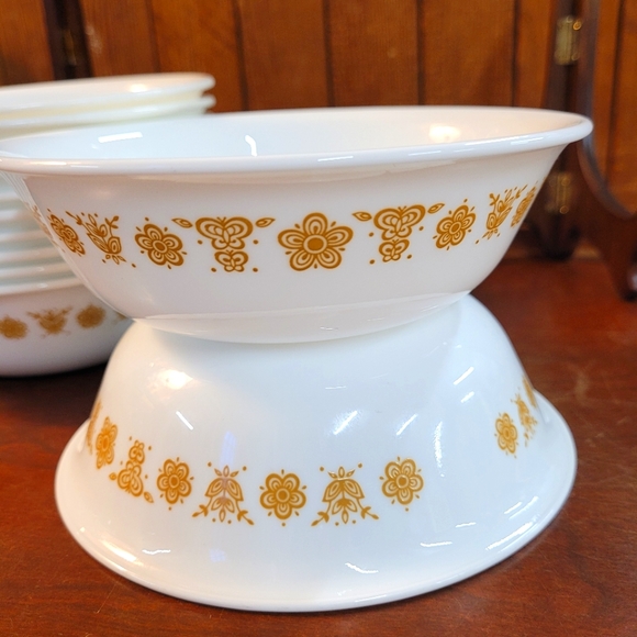 Corelle | Dining | Set Of 5 Corelle Pyrex Butterfly Gold Cereal Bowls ...